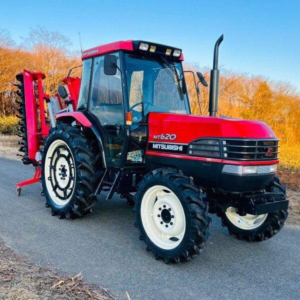 Mitsubishi TRACTOR(Mitsubishi) traktor točkaš