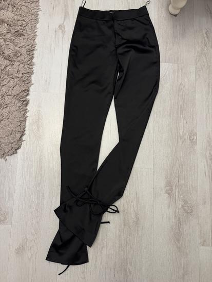 Zara pantalone