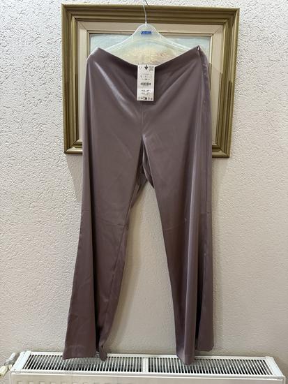 Zara satenske pantalone L novo