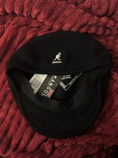 Kangol original wool beretka