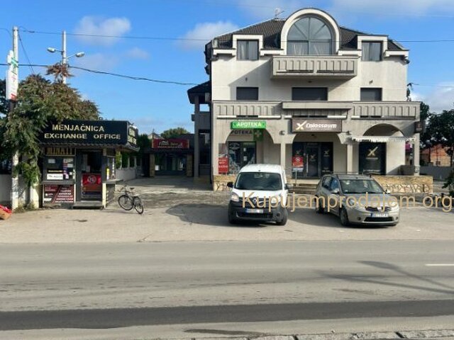 Izdajem sobe u Borči - hostelski tip smeštaja