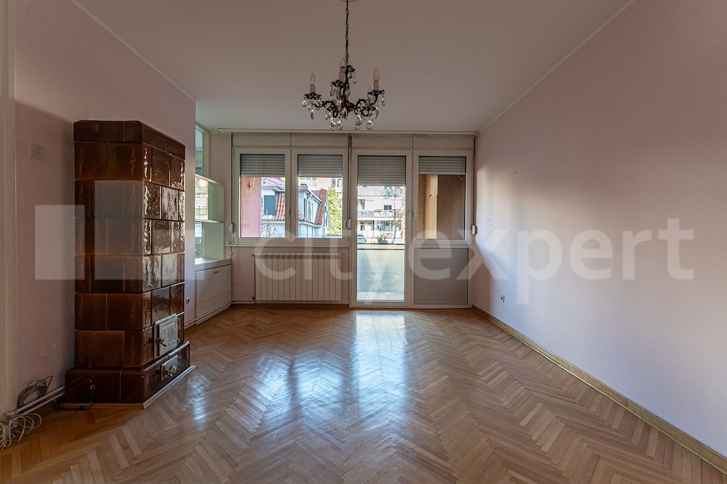 Stan za izdavanje BEZ PROVIZIJE: Trosoban, 56m², Nikšićka, Voždovac - 550€