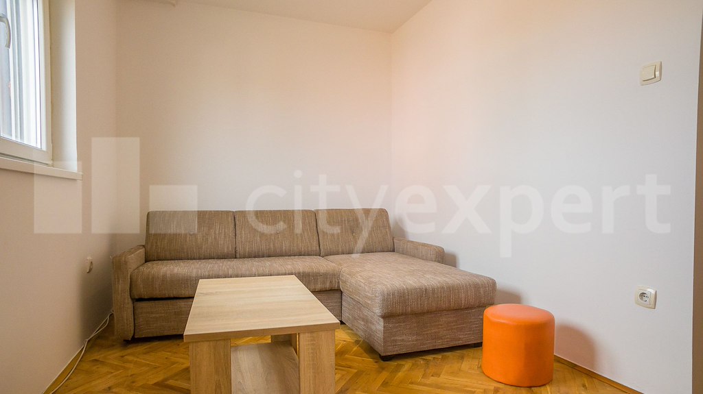 Stan Izdavanje Novi Sad Bez skrivenih troškova - 40m², Matice srpske, Novi Sad - 350€