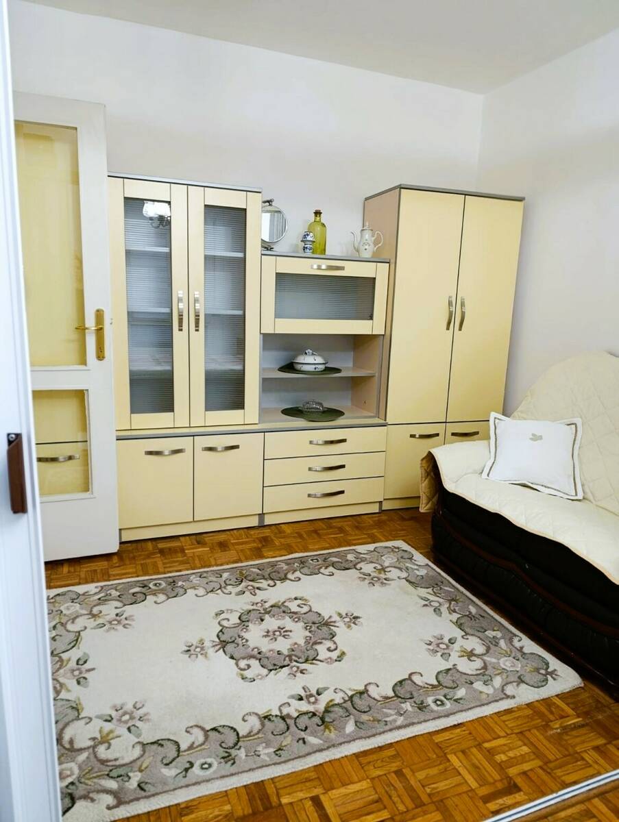 Dvosoban stan, Beograd - Blok 64 | Izdavanje · 50m² · 500€