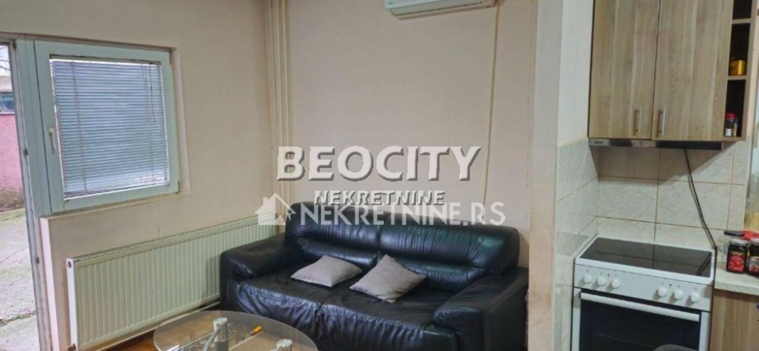 Trosoban stan, Beograd - Rakovica | Izdavanje · 53m² · 450€