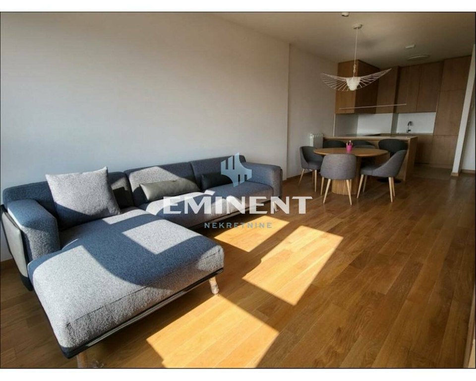 Cetvorosoban stan, Beograd - Blok 65 | Izdavanje · 100m² · 1.700€