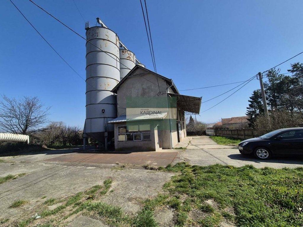 Poslovni prostor / Lokal, Jagodina - Deonica | Izdavanje · 170m² · 1.700€
