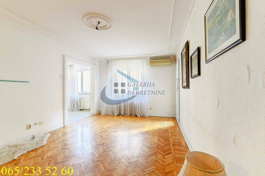 Cetvorosoban stan, Beograd - Centar (Savski venac) | Prodaja · 105m² · 349.500€
