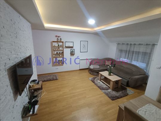 Centar,Dobropoljska,80m2.4.0.Duplex!