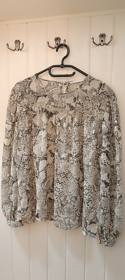 Primark zmija dezen bluza