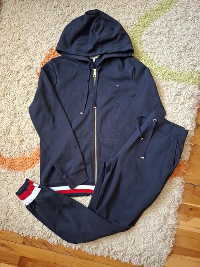 Original tommy hilfiger trenerka