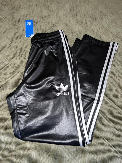 ADIDAS Originals Chile Track Pant vel. S NOVO