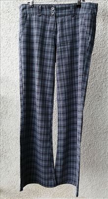 Razne pantalone