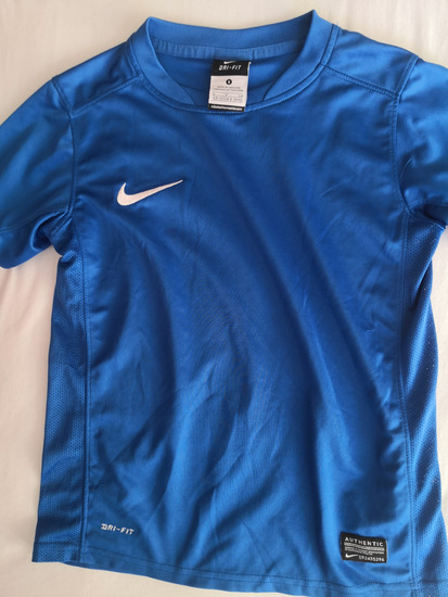 Nike dres, 10