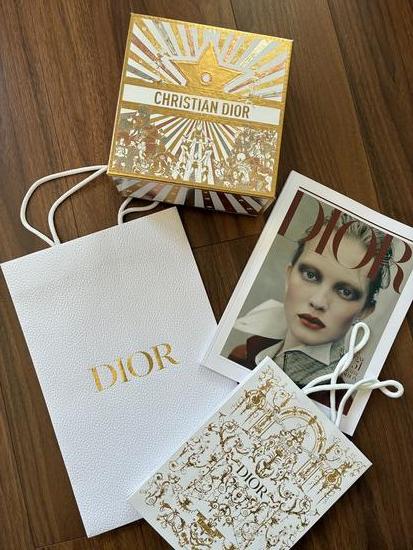Dior set kutija, magazin i dve limited kese NOVO