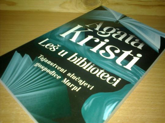 Leš u biblioteci Agata Kristi