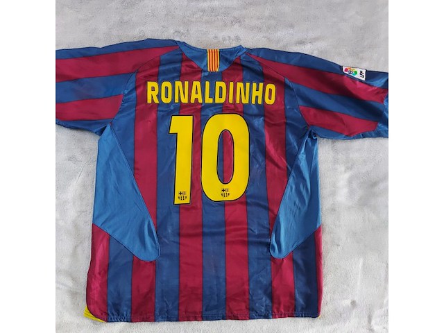 Dres Nike FC Barcelona Ronaldinho 2005/06 g.Veličina XL