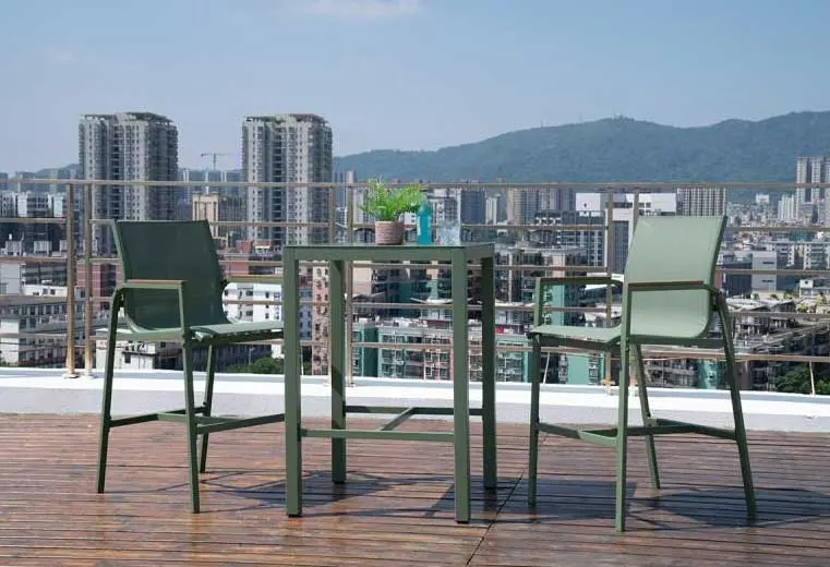 Baštenski set Olive – Visoko sedenje za vrhunski pogled