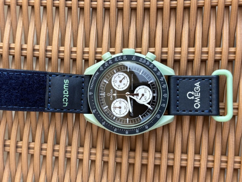 Omega x Swatch MoonSwatch