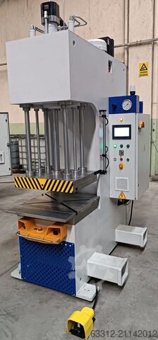Štampa sa jednom kolonom
Durendus Schmiedepresse