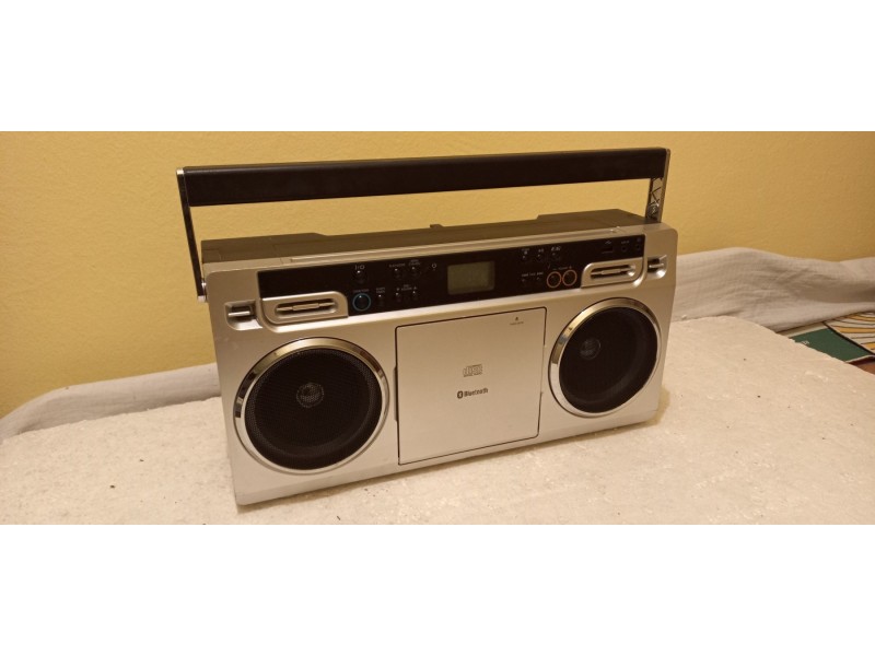 RETRO: Radio sa CD, MP3, USB, BLUETOOTH - Lenco SCD-580