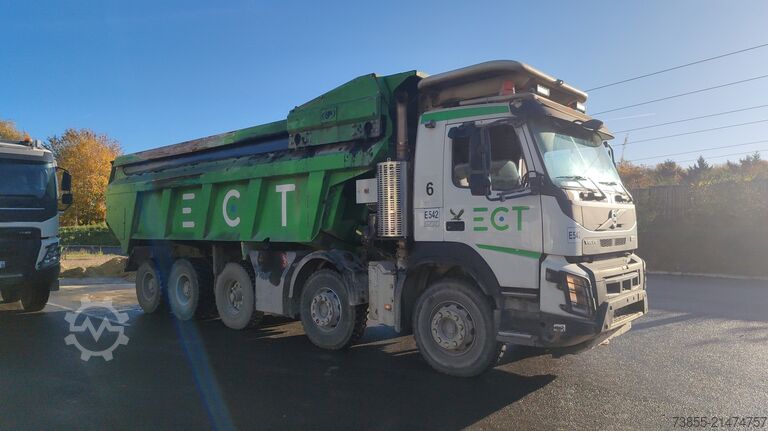 Zglobni kiper
Volvo FMX 500