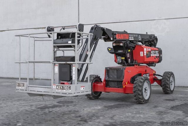 Artikulisan teleskopski bum lift
Manitou ManGo 12