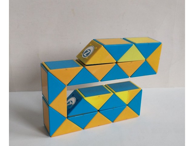 igračka stara MAGIČNA ZMIJA - RUBIK SNAKE EX YU