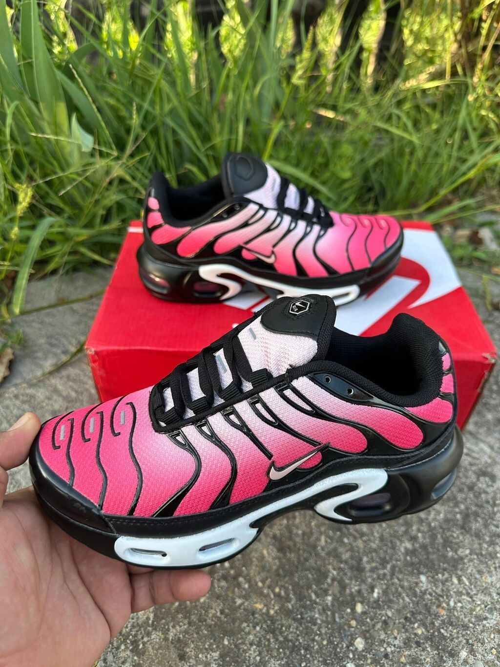 Nike Air Max Plus (TN) patike   3,399 din