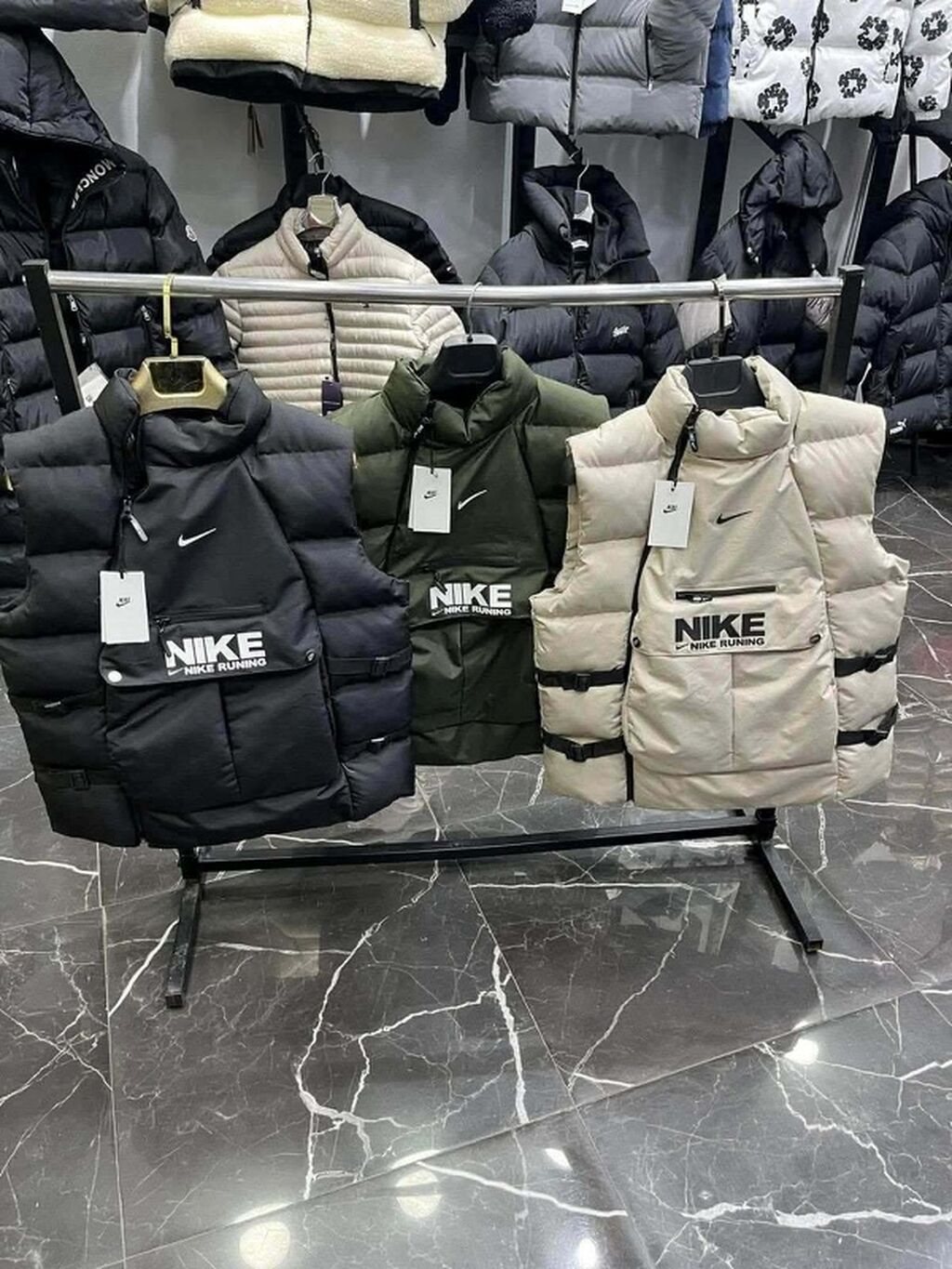 Prsluk Nike, bоја - Crna