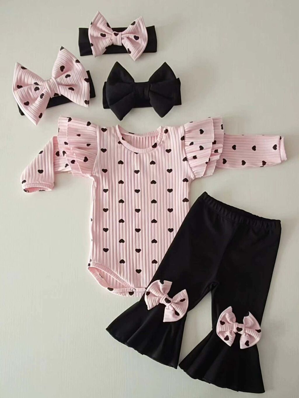 ✨ Nežan i presladak komplet za male princeze    Veličine: 50–92 Veće