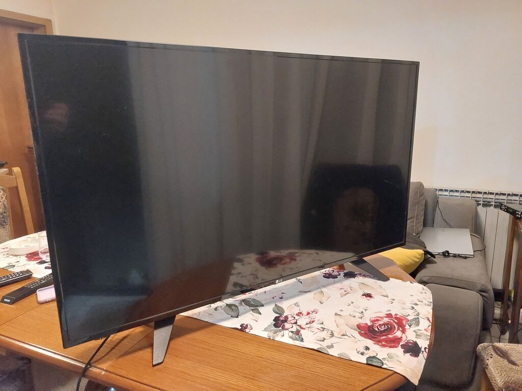 LG LED TV – velika dijagonala, tanak okvir,43 incha - Dijagonala