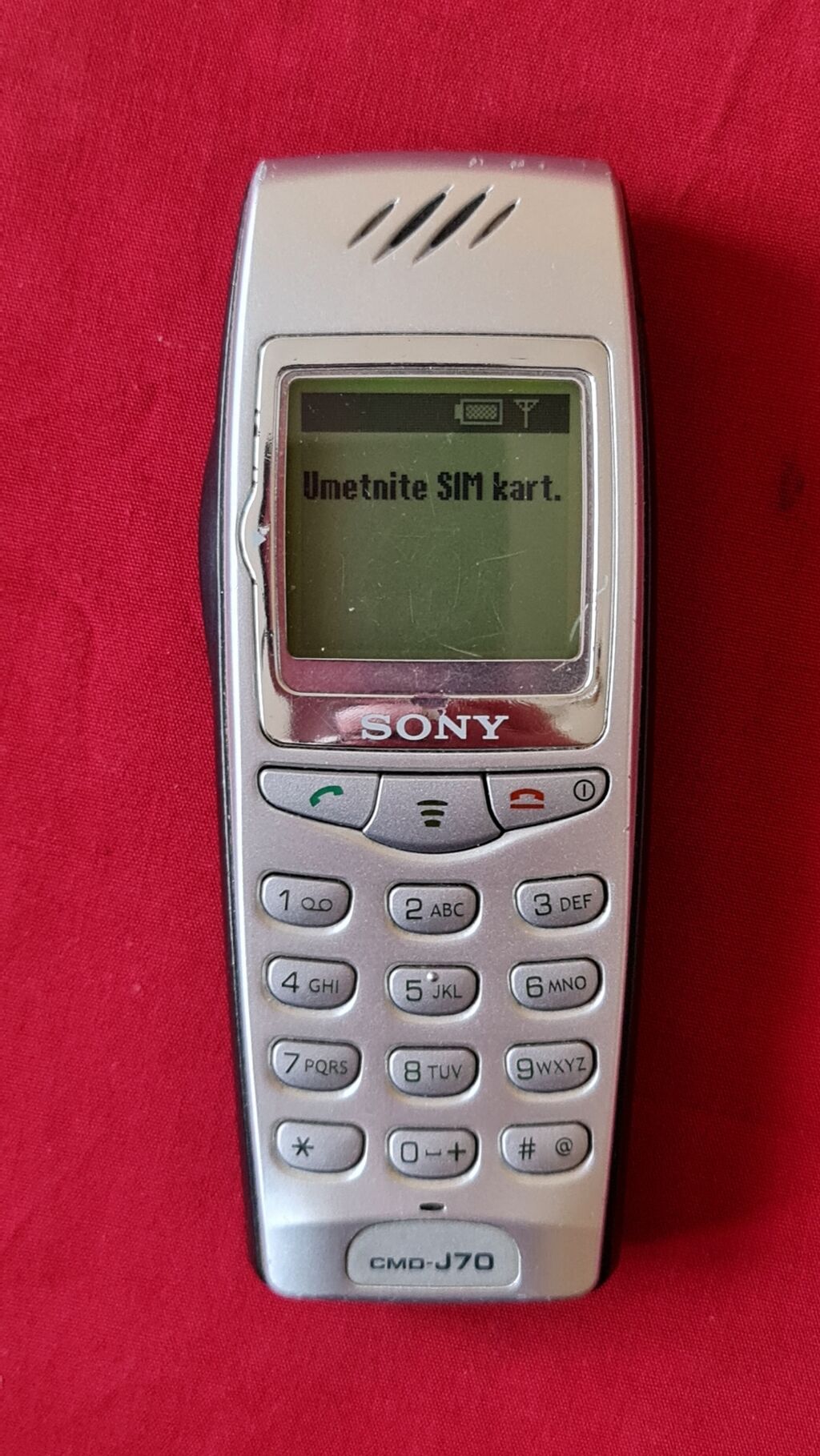 Retro mobilni telefoni – set 1) Sony CMD-J70 - Monohromatski LCD