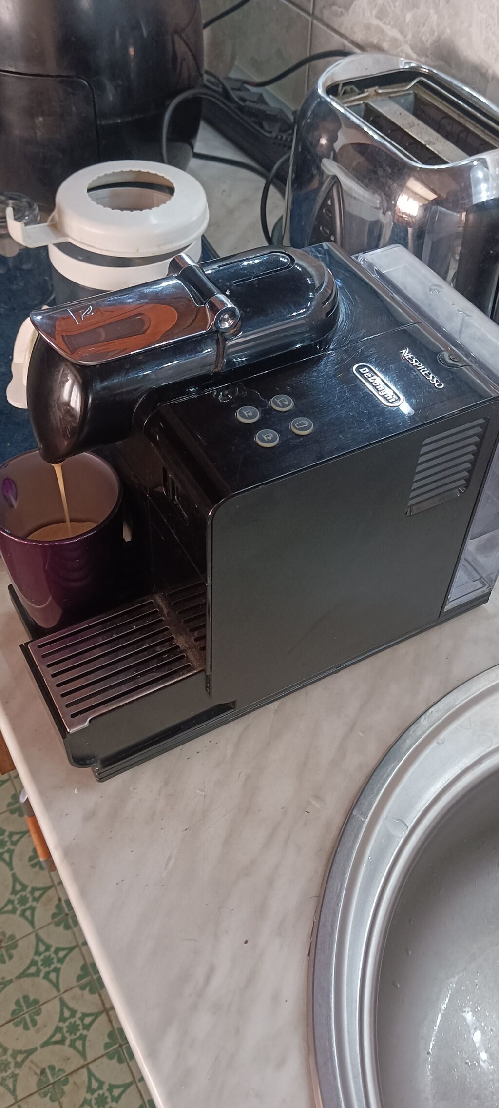 Nespresso aparat za kafu by De’Longhi (kapsulski sistem) -
