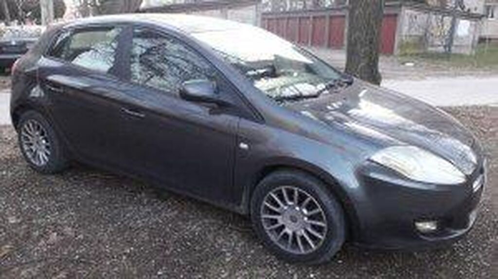 Fiat bravo 2 krila. Fiat bravo 2 krila Kontakt 515 5 pre 12 dana