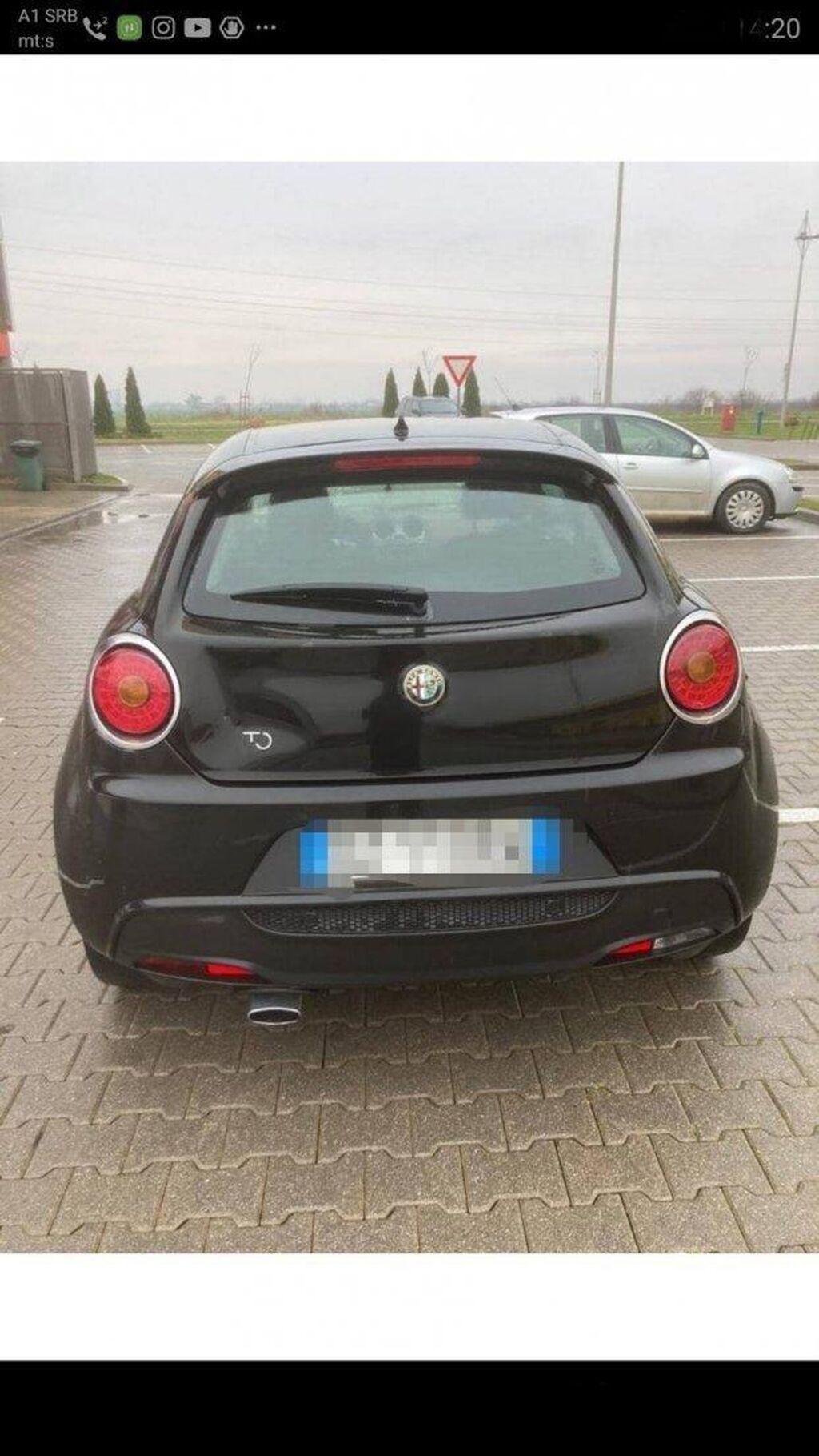 Alfa Romeo Mito Gepek staklo. Alfa Romeo Mito Gepek staklo Originalni