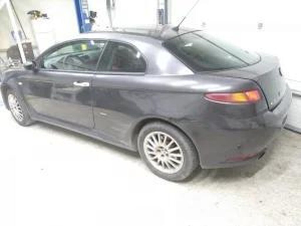 Alfa Romeo GT vrata kod boje 639. Alfa Romeo GT vrata kod boje