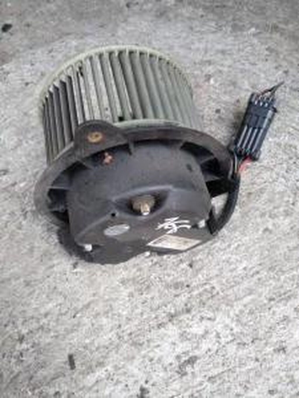 Alfa Romeo 166 ventilator kabine. Alfa Romeo 166 ventilator kabine