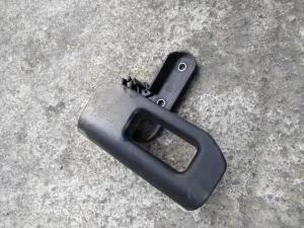 Fiat panda 3 rucica za otvaranje haube. Fiat panda 3 rucica za