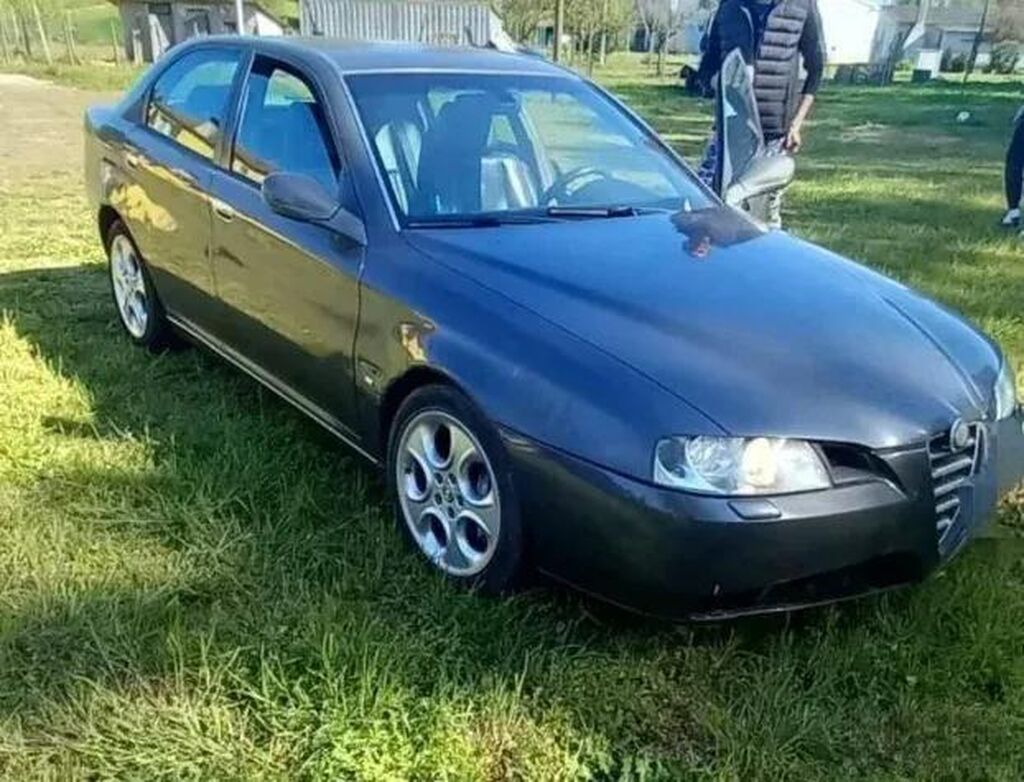 Alfa Romeo 166 ristajling prednja soferka. Alfa Romeo 166 ristajling