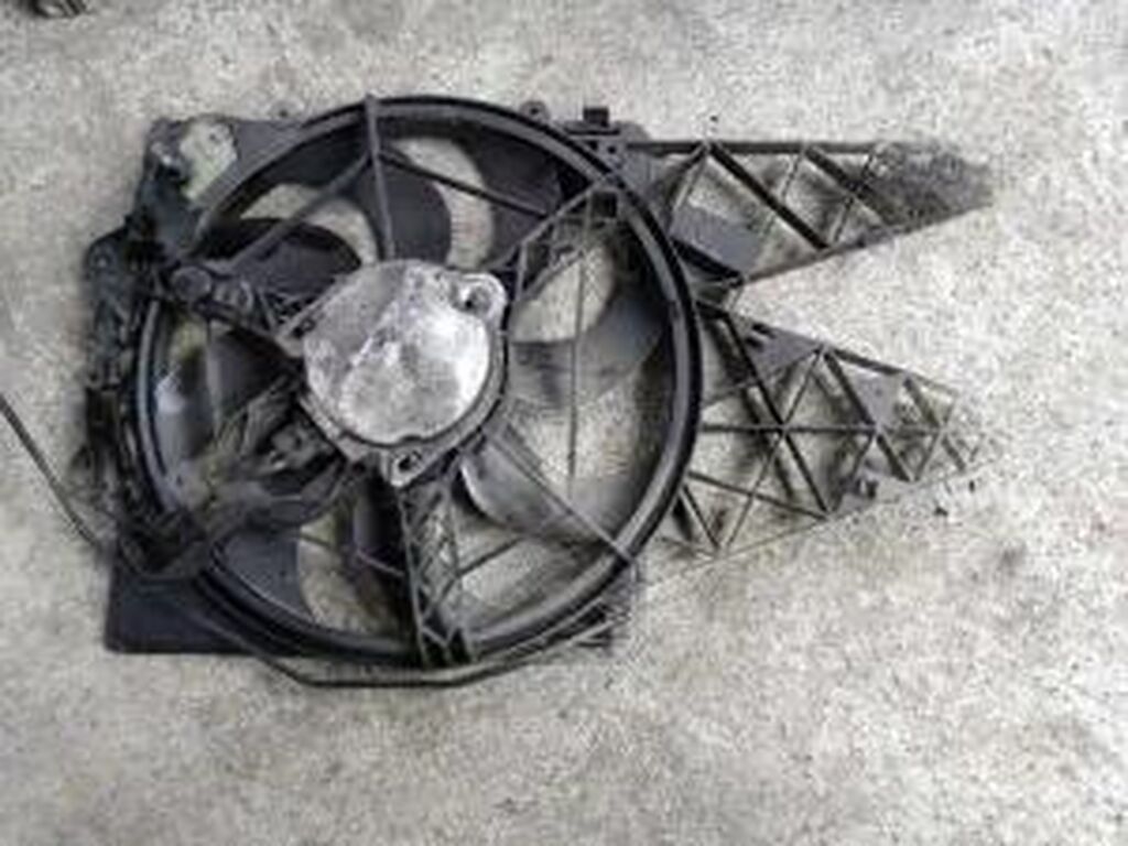 Alfa Romeo Giulietta ventilator motora. Alfa Romeo Giulietta
