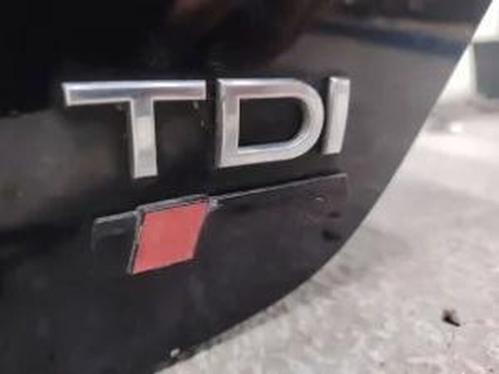 Audi a3 8v znak na gepeku A3 TDI S LINE . Audi a3 8v znak na gepeku A3