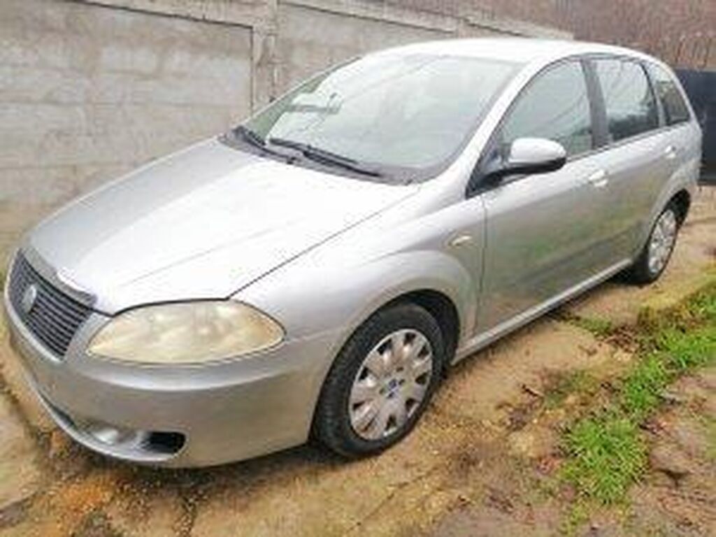 Fiat Croma hauba. Fiat Croma hauba Originalni polovni delovi za Alfa