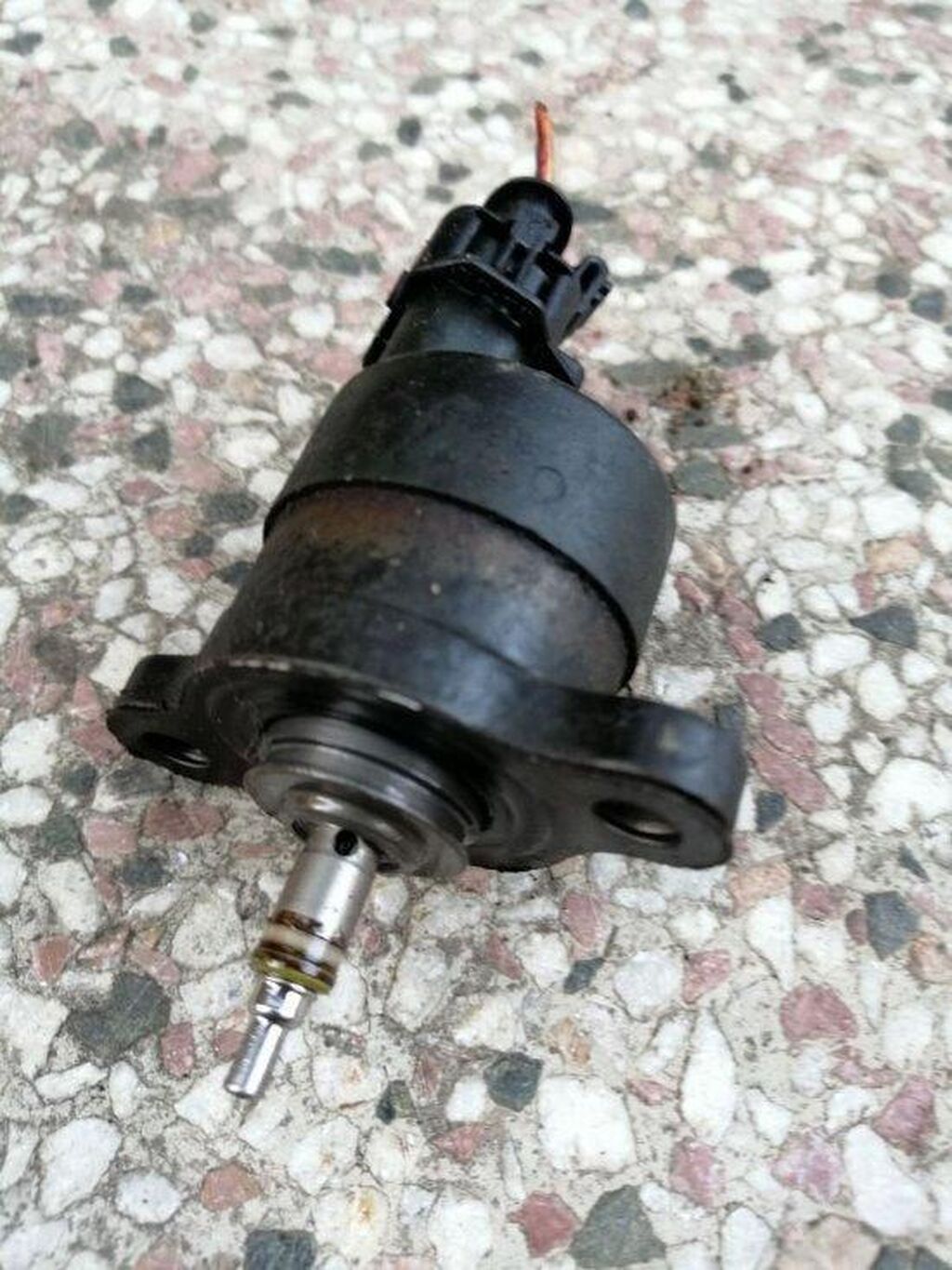 Fiat stilo 1.9 JTD regulator pritiska. Originalni polovni delovi