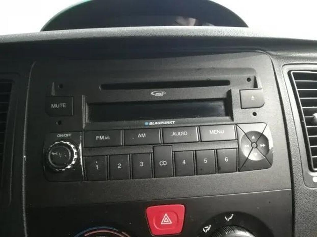 Fiat idea cd radio. Fiat idea cd radio Originalni delovi Alfa Romeo
