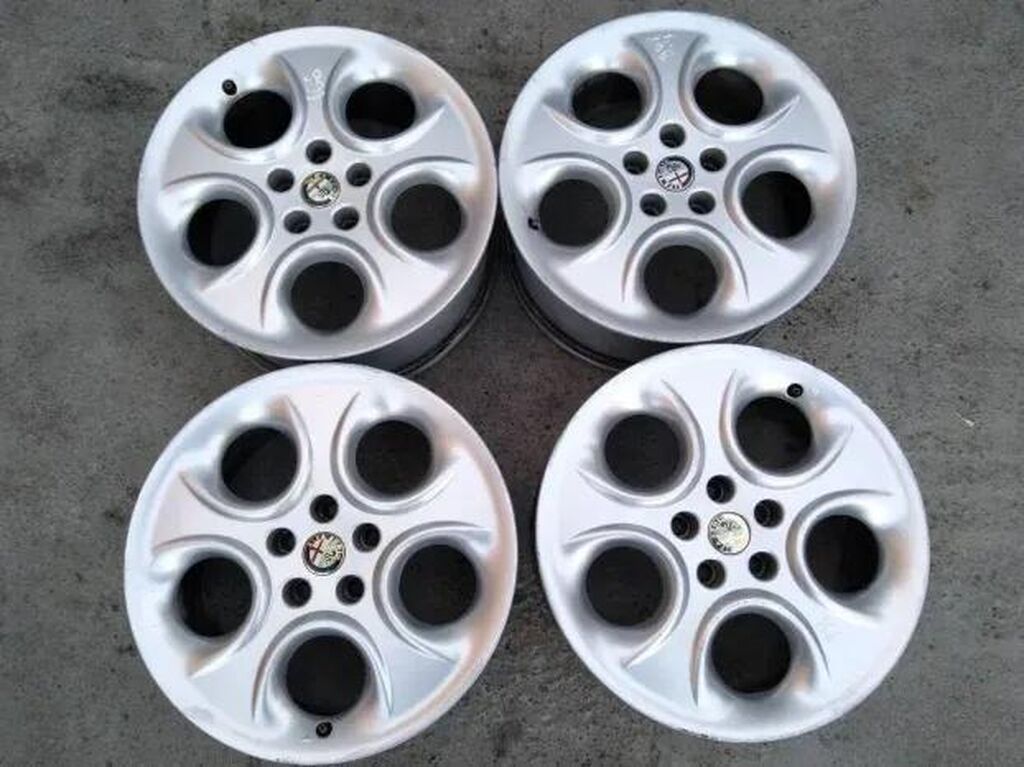 Alu felne Alfa Romeo 166 5x108 R17. Alu felne Alfa Romeo 166 5x108 R17