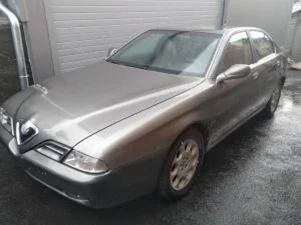 Alfa Romeo 166 hauba. Alfa Romeo 166 hauba Ukoliko zelite da