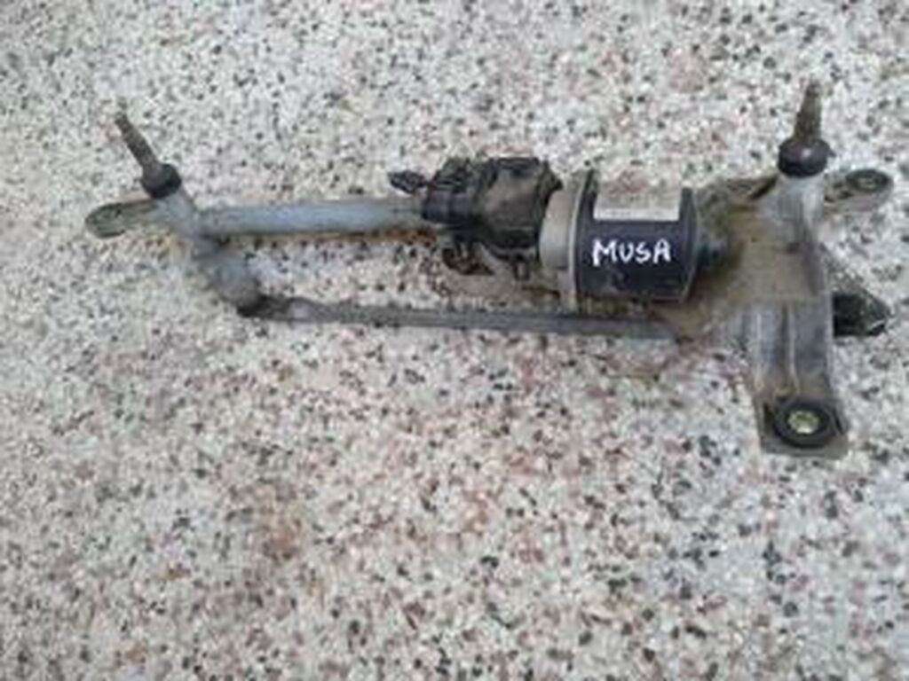 Lancia Musa motor brisaca sa polugama. Lancia Musa motor brisaca sa