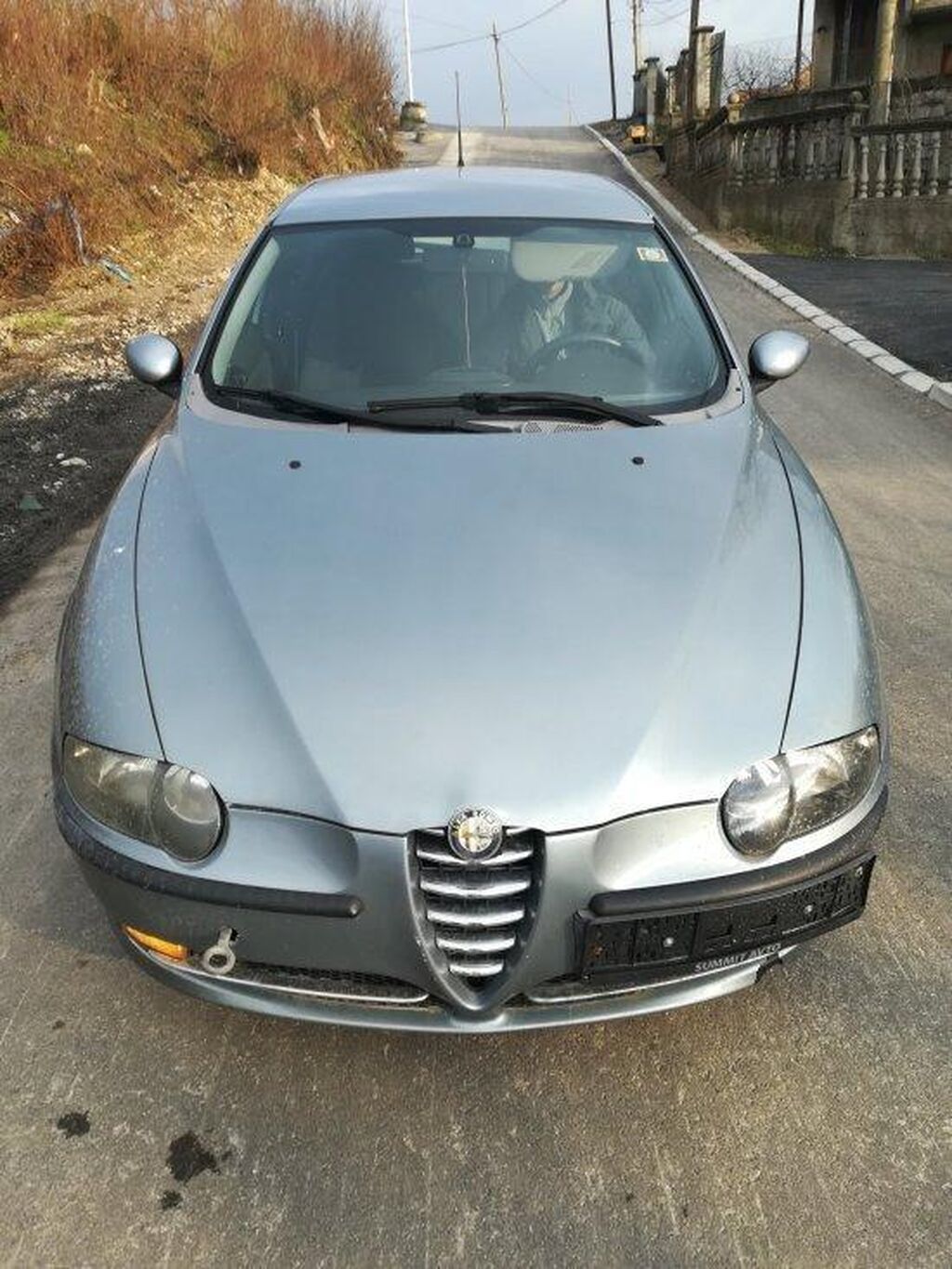 Alfa 147 hauba. Alfa 147 hauba