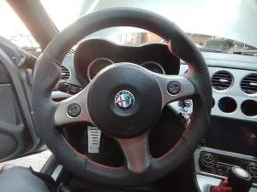 Alfa Romeo 159 TI volan kao nov. Alfa Romeo 159 TI volan kao